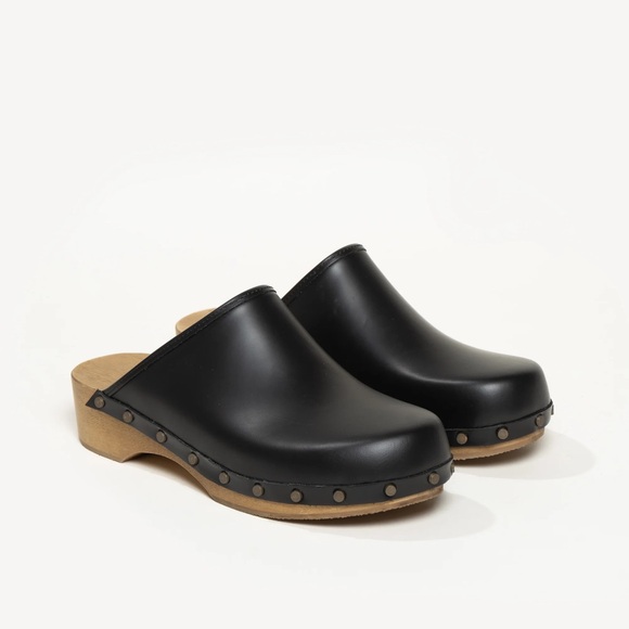 M.Gemi | Shoes | M Gemi The Giorgia Black Leather Clogs With Wooden ...